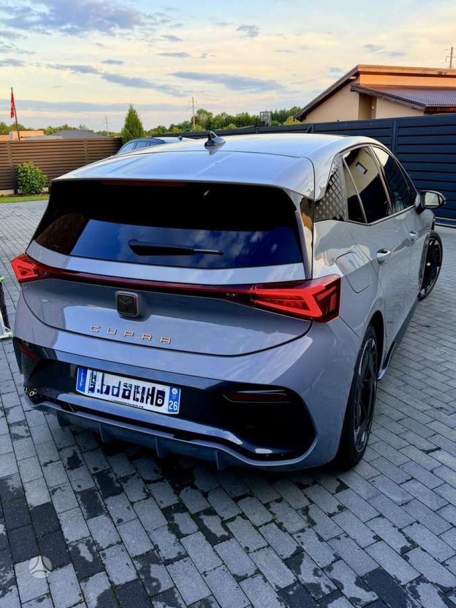 Pelēks Cupra Born 2025 Kauņa, ar dzinēja tilpumu 0.00 L un nobraukumu 16 tūkst. km par 32800 €, foto 6 vietnē AUTOMOTO.COM.LV