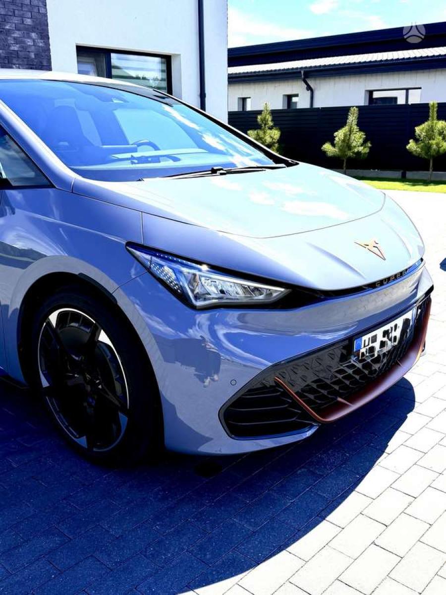 Pelēks Cupra Born 2025 Kauņa, ar dzinēja tilpumu 0.00 L un nobraukumu 16 tūkst. km par 32800 €, foto 14 vietnē AUTOMOTO.COM.LV