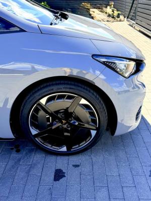 Pelēks Cupra Born 2025 Kauņa, ar dzinēja tilpumu 0.00 L un nobraukumu 16 tūkst. km par 32800 €, foto 16 vietnē AUTOMOTO.COM.LV