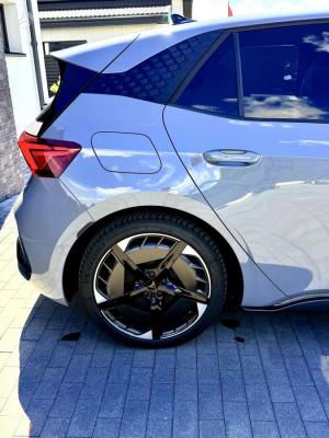 Pelēks Cupra Born 2025 Kauņa, ar dzinēja tilpumu 0.00 L un nobraukumu 16 tūkst. km par 32800 €, foto 19 vietnē AUTOMOTO.COM.LV