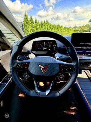 Pelēks Cupra Born 2025 Kauņa, ar dzinēja tilpumu 0.00 L un nobraukumu 16 tūkst. km par 32800 €, foto 30 vietnē AUTOMOTO.COM.LV