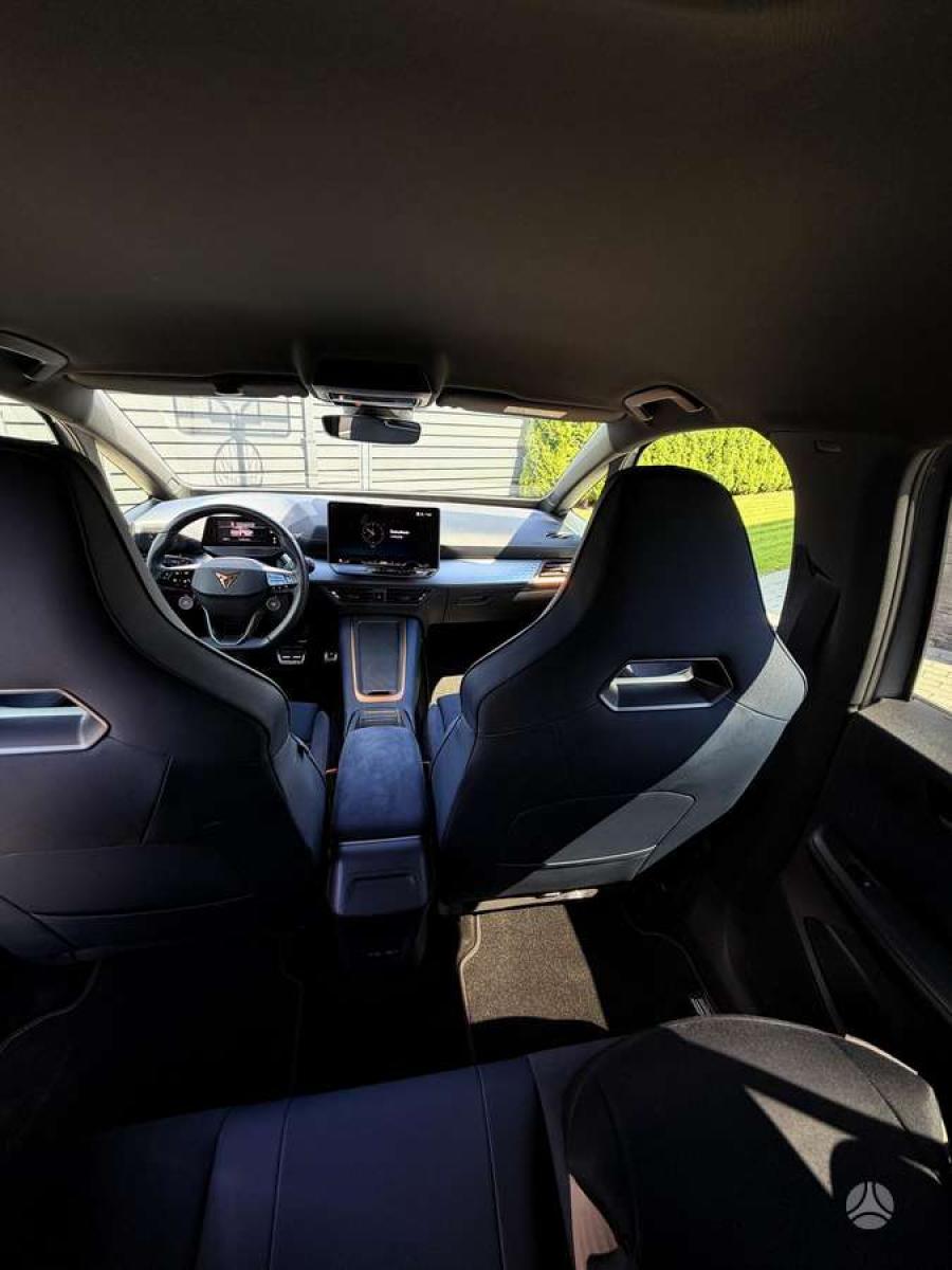 Pelēks Cupra Born 2025 Kauņa, ar dzinēja tilpumu 0.00 L un nobraukumu 16 tūkst. km par 32800 €, foto 44 vietnē AUTOMOTO.COM.LV