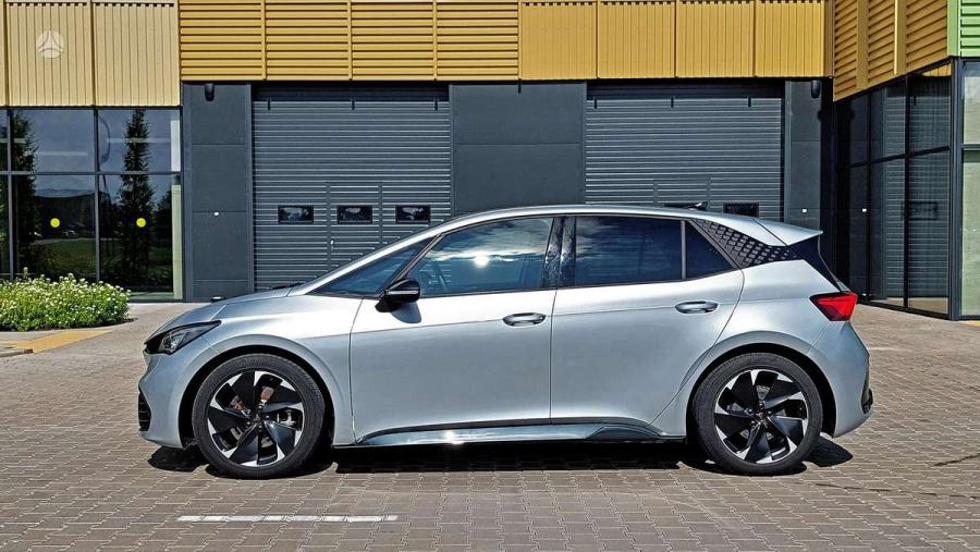 Pelēks Cupra Born 2025 Viļņa, ar dzinēja tilpumu 0.00 L un nobraukumu 29 tūkst. km par 29300 €, foto 10 vietnē AUTOMOTO.COM.LV