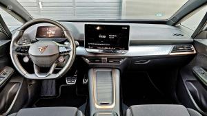 Pelēks Cupra Born 2025 Viļņa, ar dzinēja tilpumu 0.00 L un nobraukumu 29 tūkst. km par 29300 €, foto 17 vietnē AUTOMOTO.COM.LV