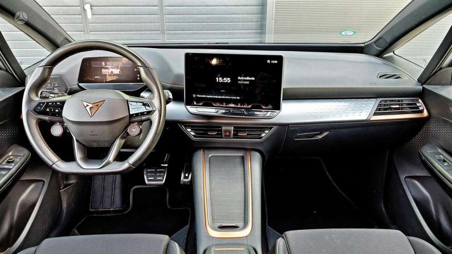 Pelēks Cupra Born 2025 Viļņa, ar dzinēja tilpumu 0.00 L un nobraukumu 29 tūkst. km par 29300 €, foto 17 vietnē AUTOMOTO.COM.LV