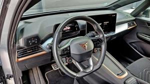 Pelēks Cupra Born 2025 Viļņa, ar dzinēja tilpumu 0.00 L un nobraukumu 29 tūkst. km par 29300 €, foto 22 vietnē AUTOMOTO.COM.LV