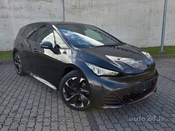 Серый Cupra Born 2023 в Вильянди, объемом двигателя 0.00 л и пробегом 128 тыс. км за 24700 €, фото 1 на AUTOMOTO.COM.LV