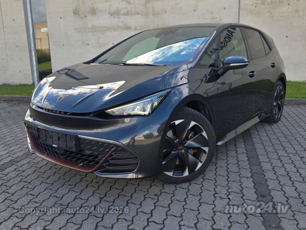 Серый Cupra Born 2023 в Вильянди, объемом двигателя 0.00 л и пробегом 128 тыс. км за 24700 €, фото 2 на AUTOMOTO.COM.LV