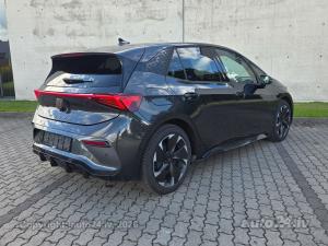 Серый Cupra Born 2023 в Вильянди, объемом двигателя 0.00 л и пробегом 128 тыс. км за 24700 €, фото 6 на AUTOMOTO.COM.LV