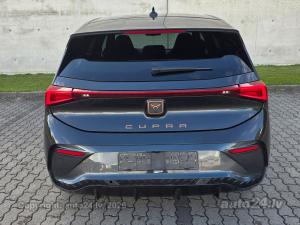 Серый Cupra Born 2023 в Вильянди, объемом двигателя 0.00 л и пробегом 128 тыс. км за 24700 €, фото 7 на AUTOMOTO.COM.LV