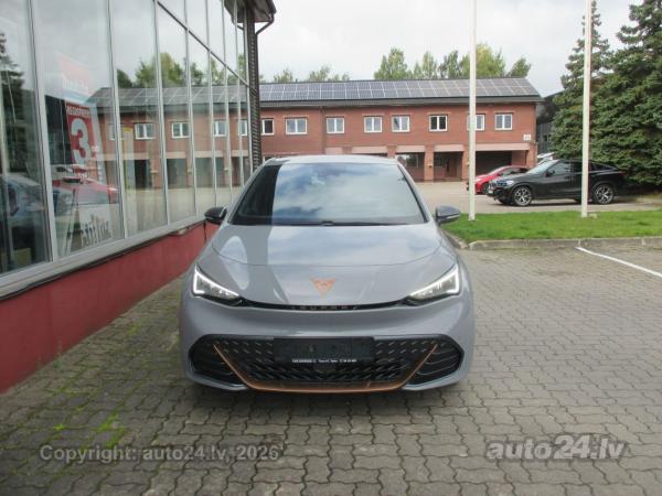 Серый Cupra Born 2023 в Тарту, объемом двигателя 0.00 л и пробегом 62 тыс. км за 23990 €, фото 3 на AUTOMOTO.COM.LV