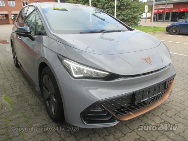 Серый Cupra Born 2023 в Тарту, объемом двигателя 0.00 л и пробегом 62 тыс. км за 23990 €, фото 4 на AUTOMOTO.COM.LV