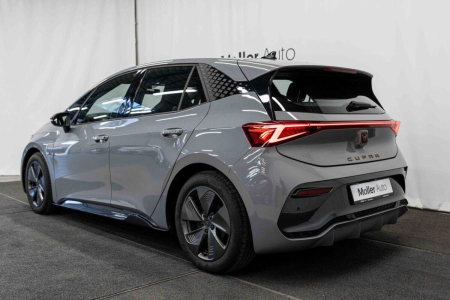Grey Cupra Born 2024 in Tallinn, with an engine capacity of 0.00 L and mileage of 53 thousand km for 27900 €, photo 4 on AUTOMOTO.COM.LV