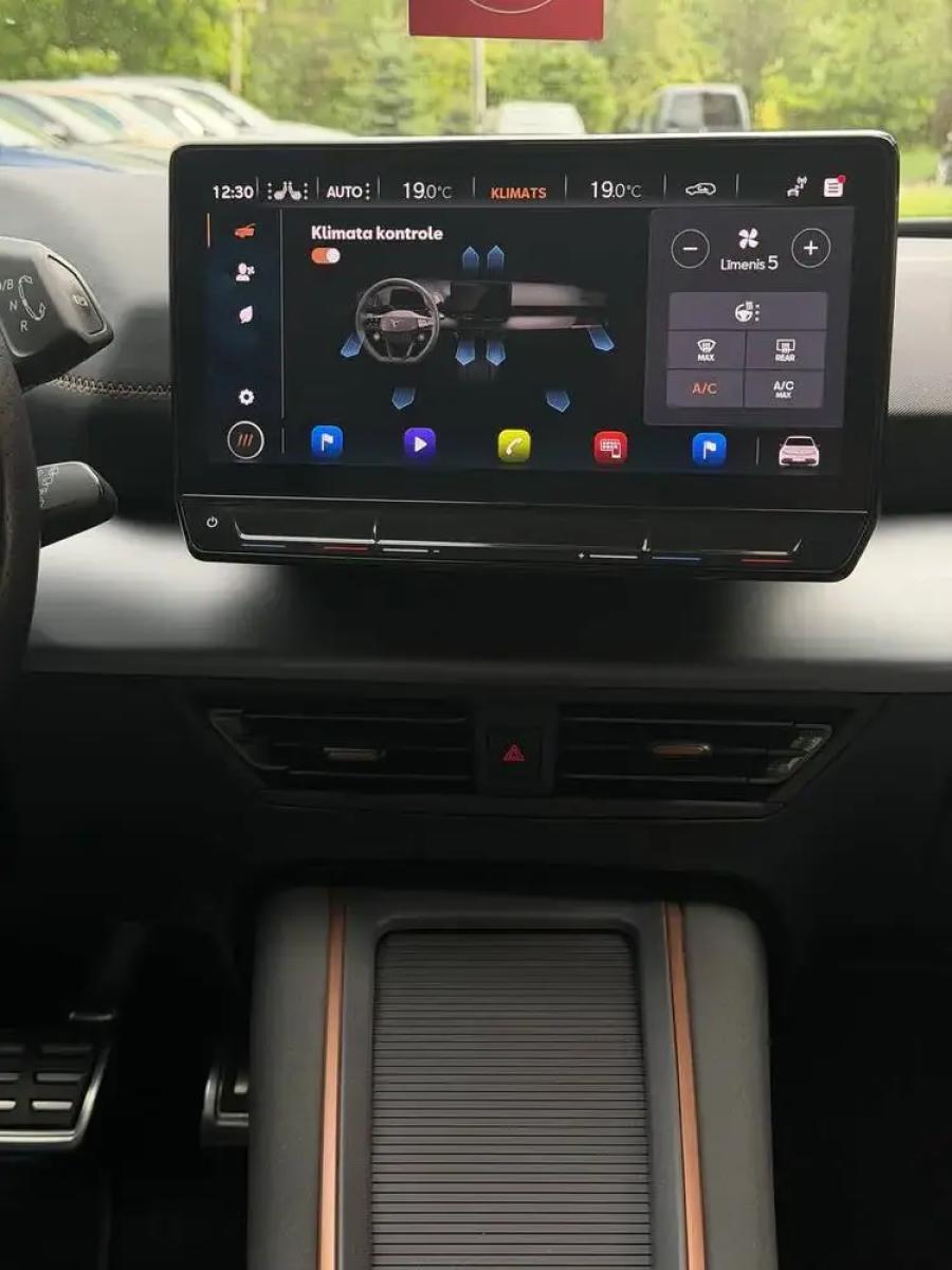 Cupra Born 2023 Rīga, ar dzinēja tilpumu 0.00 L un nobraukumu 46 tūkst. km par 27280 €, foto 16 vietnē AUTOMOTO.COM.LV