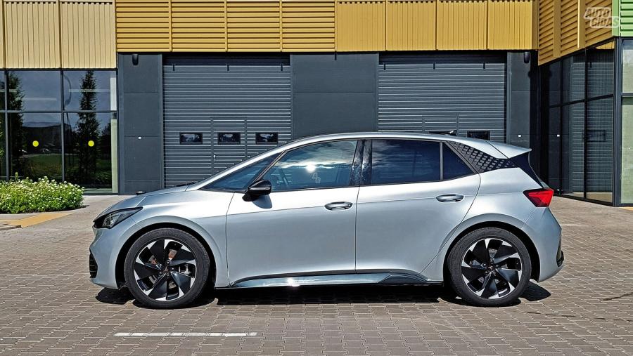 Cupra Born 2025 в Вильнюс, объемом двигателя 0.00 л и пробегом 29 тыс. км за 29300 €, фото 9 на AUTOMOTO.COM.LV