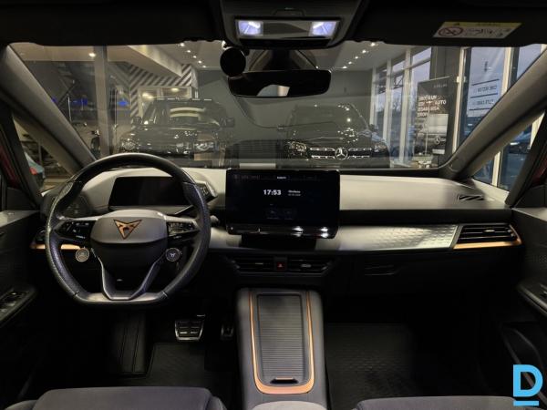 Красный Cupra Born 2022 в Марупе, объемом двигателя 0.00 л и пробегом 96 тыс. км за 23490 €, фото 11 на AUTOMOTO.COM.LV
