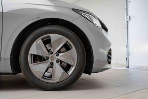 Cupra Born 2024 Peetri, ar dzinēja tilpumu 0.10 L un nobraukumu 0 tūkst. km par 30400 €, foto 17 vietnē AUTOMOTO.COM.LV