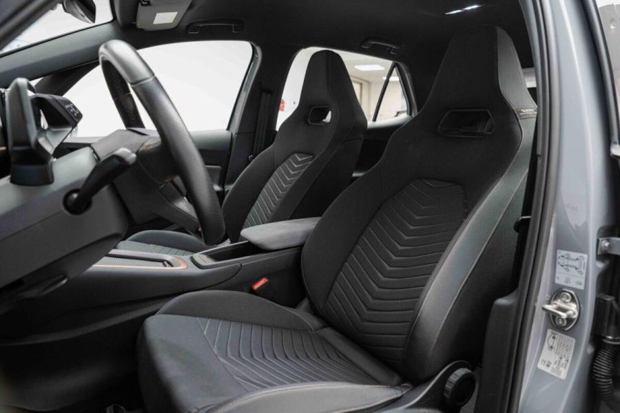 Cupra Born 2024 in Peetri, with an engine capacity of 0.10 L and mileage of 53 thousand km for 30400 €, photo 15 on AUTOMOTO.COM.LV