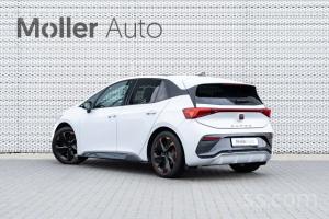 Белый Cupra Born 2022 в Рига, объемом двигателя 0.00 л и пробегом 59 тыс. км за 23850 €, фото 3 на AUTOMOTO.COM.LV