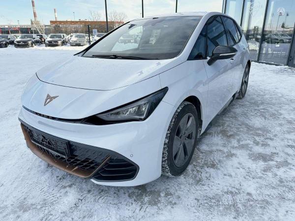 Balts Cupra Born 2022 Kauņa, ar dzinēja tilpumu 0.00 L un nobraukumu 164 tūkst. km par 15900 €, foto 1 vietnē AUTOMOTO.COM.LV