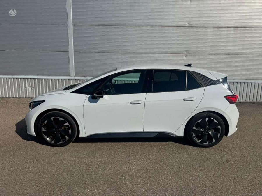 Balts Cupra Born 2022 Kauņa, ar dzinēja tilpumu 0.00 L un nobraukumu 55 tūkst. km par 20800 €, foto 5 vietnē AUTOMOTO.COM.LV