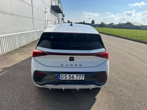 Balts Cupra Born 2022 Kauņa, ar dzinēja tilpumu 0.00 L un nobraukumu 55 tūkst. km par 20800 €, foto 10 vietnē AUTOMOTO.COM.LV