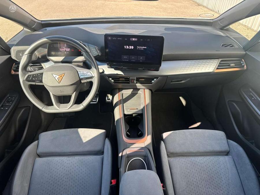 Balts Cupra Born 2022 Kauņa, ar dzinēja tilpumu 0.00 L un nobraukumu 55 tūkst. km par 20800 €, foto 18 vietnē AUTOMOTO.COM.LV