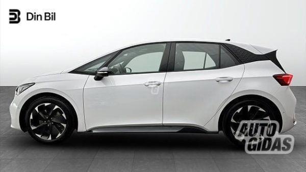 White Cupra Born 2023 in Kaunas, with an engine capacity of 0.00 L and mileage of 18 thousand km for 32930 €, photo 2 on AUTOMOTO.COM.LV