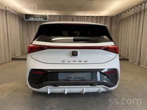 White Cupra Born 2023 in Riga, with an engine capacity of 0.00 L and mileage of 99 thousand km for 22990 €, photo 6 on AUTOMOTO.COM.LV