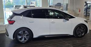 Balts Cupra Born 2023 Šauļi, ar dzinēja tilpumu 0.00 L un nobraukumu 22 tūkst. km par 24900 €, foto 6 vietnē AUTOMOTO.COM.LV
