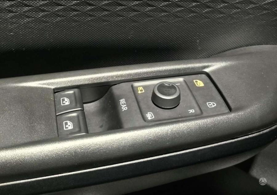 Balts Cupra Born 2023 Šauļi, ar dzinēja tilpumu 0.00 L un nobraukumu 22 tūkst. km par 24900 €, foto 15 vietnē AUTOMOTO.COM.LV