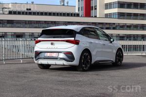 White Cupra Born 2024 in Riga, with an engine capacity of 0.00 L and mileage of 13 thousand km for 28800 €, photo 7 on AUTOMOTO.COM.LV