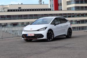 White Cupra Born 2024 in Riga, with an engine capacity of 0.00 L and mileage of 13 thousand km for 29980 €, photo 17 on AUTOMOTO.COM.LV