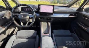 White Cupra Born 2024 in Riga, with an engine capacity of 0.00 L and mileage of 27 thousand km for 28900 €, photo 6 on AUTOMOTO.COM.LV