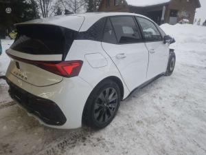 Balts Cupra Born 2022 Telšiai, ar dzinēja tilpumu 0.00 L un nobraukumu 51 tūkst. km par 10600 €, foto 7 vietnē AUTOMOTO.COM.LV
