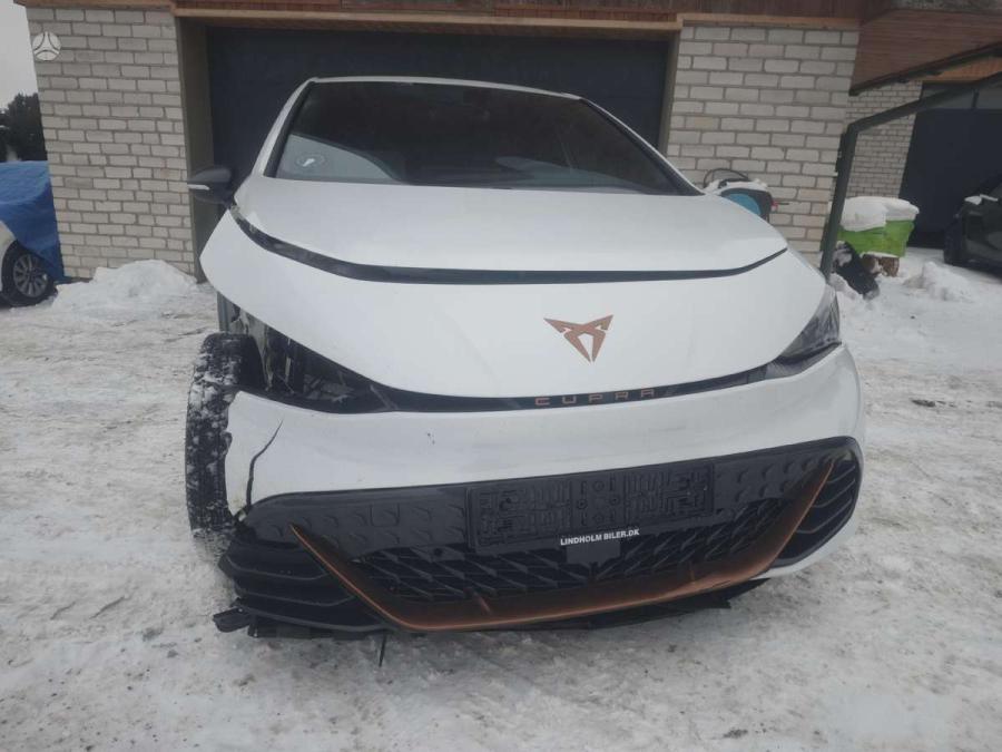 Balts Cupra Born 2022 Telšiai, ar dzinēja tilpumu 0.00 L un nobraukumu 50 tūkst. km par 9700 €, foto 4 vietnē AUTOMOTO.COM.LV