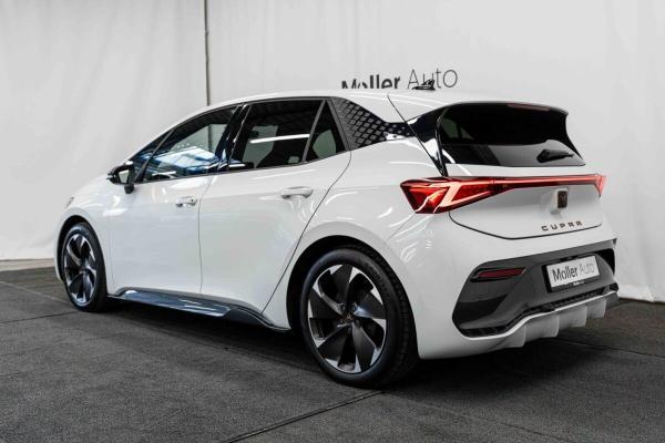 White Cupra Born 2022 in Tallinn, with an engine capacity of 0.10 L and mileage of 60 thousand km for 27900 €, photo 3 on AUTOMOTO.COM.LV