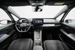 Белый Cupra Born 2022 в Таллин, объемом двигателя 0.10 л и пробегом 60 тыс. км за 27900 €, фото 10 на AUTOMOTO.COM.LV