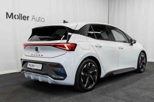 Белый Cupra Born 2022 в Таллин, объемом двигателя 0.10 л и пробегом 60 тыс. км за 27900 €, фото 5 на AUTOMOTO.COM.LV