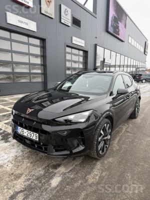 Black Cupra Formentor 2025 in Riga, with an engine capacity of 2.00 L and mileage of 8 thousand km for 38000 €, photo  on AUTOMOTO.COM.LV