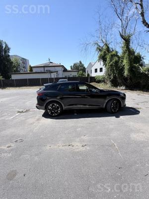 Melns Cupra Formentor 2020 Rīga, ar dzinēja tilpumu 2.00 L un nobraukumu 60 tūkst. km par 24500 €, foto 5 vietnē AUTOMOTO.COM.LV
