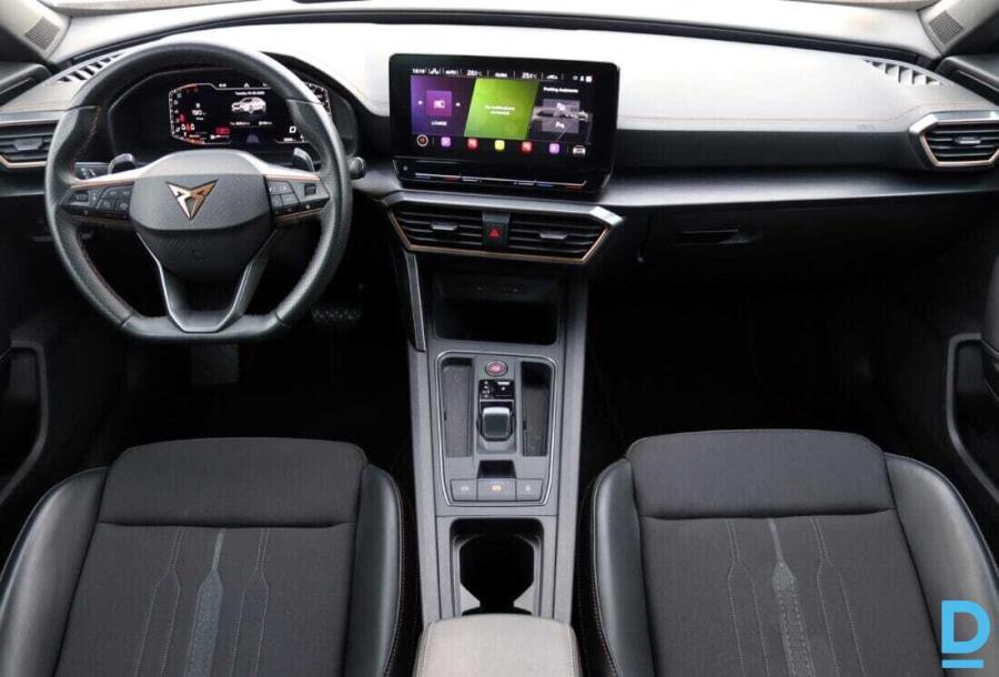 Черный Cupra Formentor 2021 в Рига, объемом двигателя 1.50 л и пробегом 33 тыс. км за 22990 €, фото 4 на AUTOMOTO.COM.LV