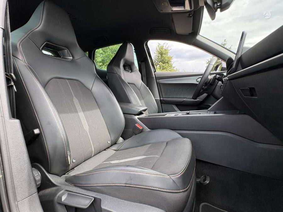 Melns Cupra Formentor 2021 Jonava, ar dzinēja tilpumu 1.98 L un nobraukumu 82 tūkst. km par 25900 €, foto 11 vietnē AUTOMOTO.COM.LV
