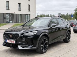 Black Cupra Formentor 2021 in Vilnius, with an engine capacity of 1.50 L and mileage of 110 thousand km for 20000 €, photo 3 on AUTOMOTO.COM.LV