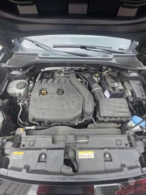 Black Cupra Formentor 2021 in Vilnius, with an engine capacity of 1.50 L and mileage of 110 thousand km for 20000 €, photo 12 on AUTOMOTO.COM.LV