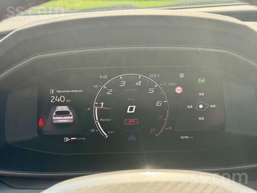 Black Cupra Formentor 2021 in Riga, with an engine capacity of 2.00 L and mileage of 93 thousand km for 25390 €, photo 10 on AUTOMOTO.COM.LV