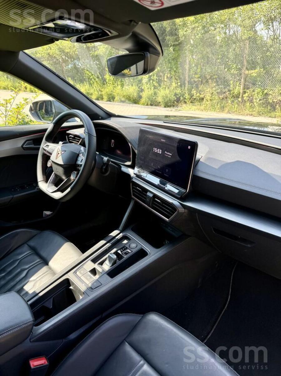 Black Cupra Formentor 2021 in Riga, with an engine capacity of 2.00 L and mileage of 93 thousand km for 25390 €, photo 13 on AUTOMOTO.COM.LV