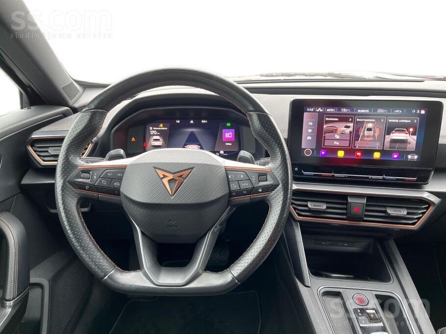 Black Cupra Formentor 2021 in Riga, with an engine capacity of 1.50 L and mileage of 134 thousand km for 19990 €, photo 10 on AUTOMOTO.COM.LV