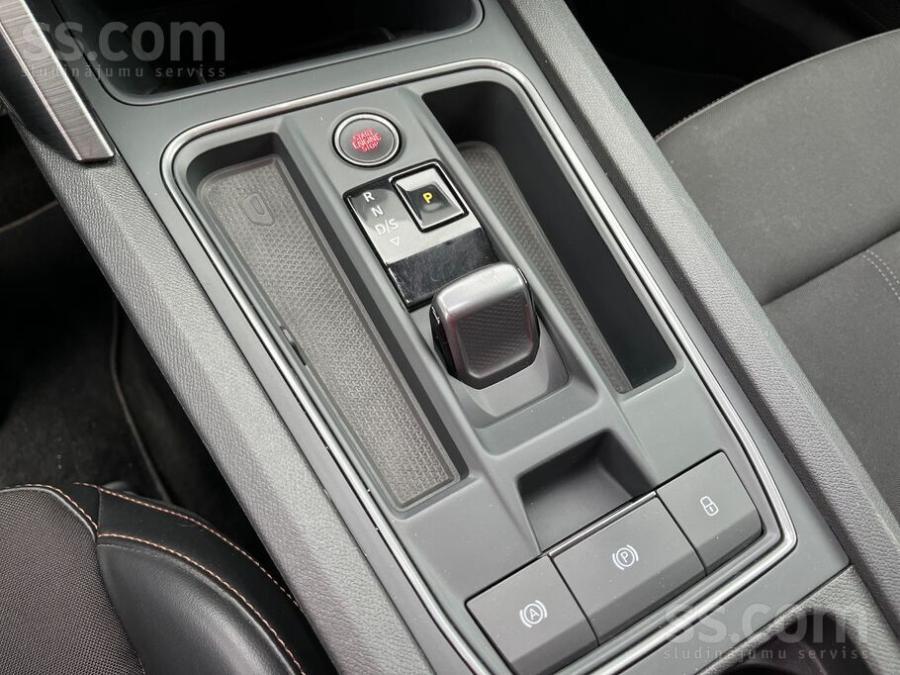 Black Cupra Formentor 2021 in Riga, with an engine capacity of 1.50 L and mileage of 134 thousand km for 19990 €, photo 21 on AUTOMOTO.COM.LV