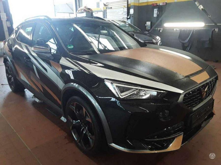 Черный Cupra Formentor 2021 в Шяуляй, объемом двигателя 1.40 л и пробегом 170 тыс. км за 18950 €, фото 4 на AUTOMOTO.COM.LV